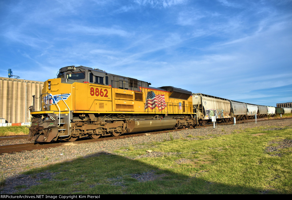 UP 8862 Pusher SB UP Duncan Sub